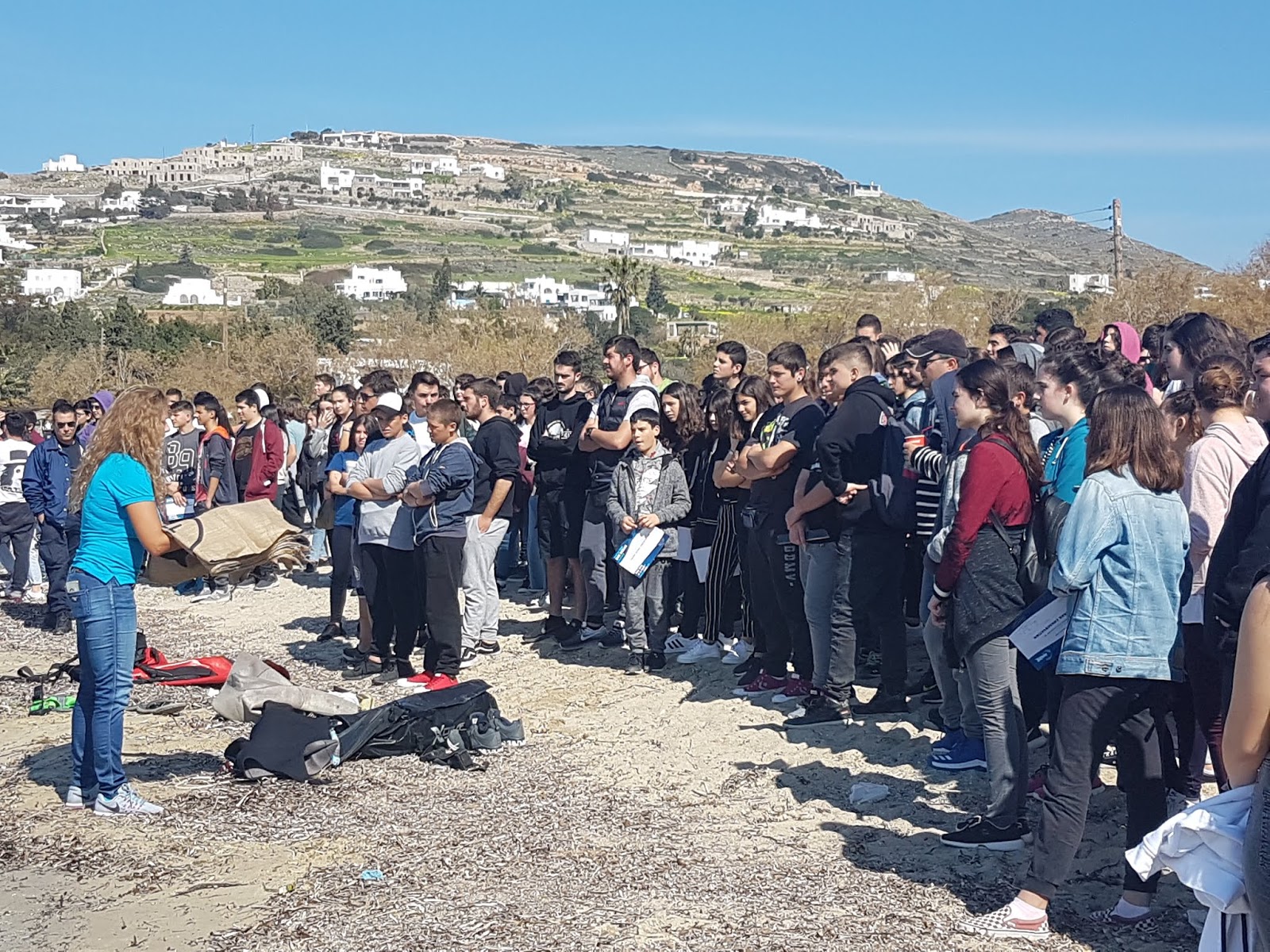07-03- 2019 Καθαρισμος της παραλιας και του βυθου στα Λιβαδια Παροικιας ...